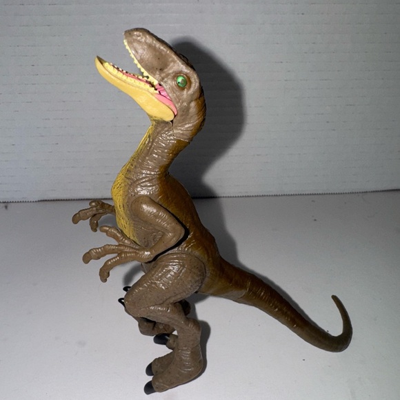 Toys | Jurassic World Park Legacy Collection Isla Nublar Escape Set ...